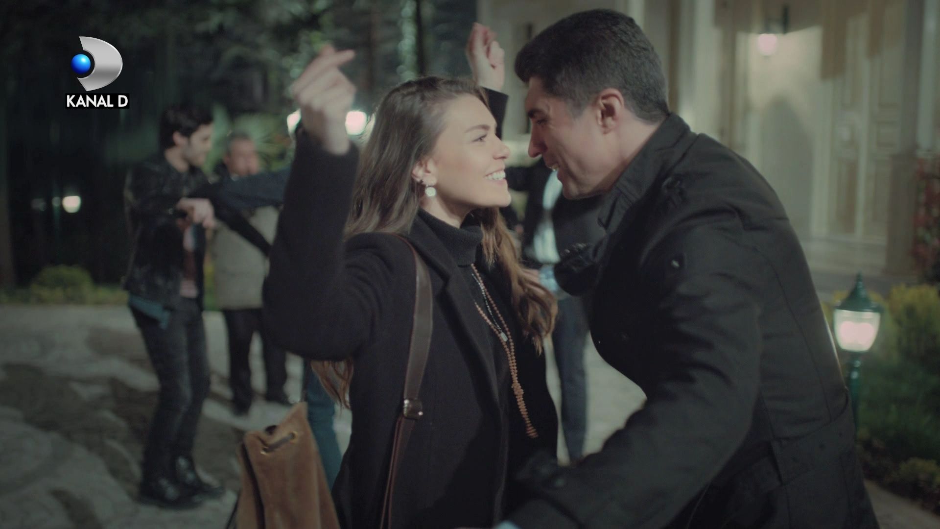 “Mireasa din Istanbul” - serialul de care s-au indragostit romanii - WOWBiz