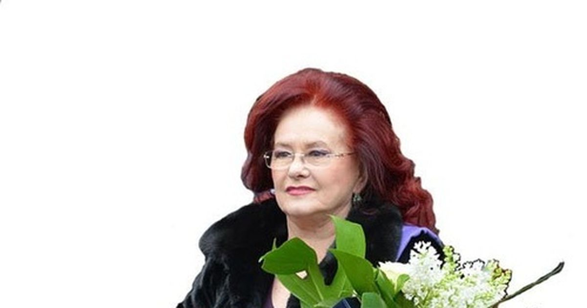 Ce decizie s-a luat in privinta hainelor de scena ale Stelei Popescu ...