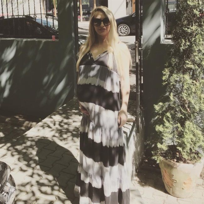 Andreea Spataru e insarcinata! Fosta asistenta de televiziune si-a ...