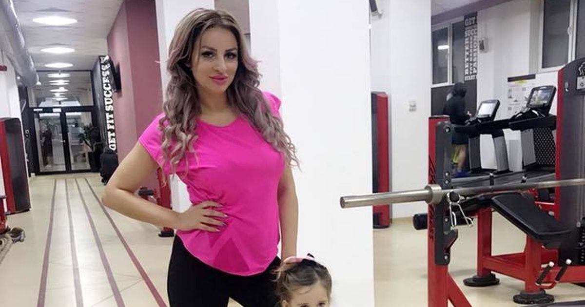 Sanziana Buruiana, metoda soc de a renunta la alaptat! - WOWBiz