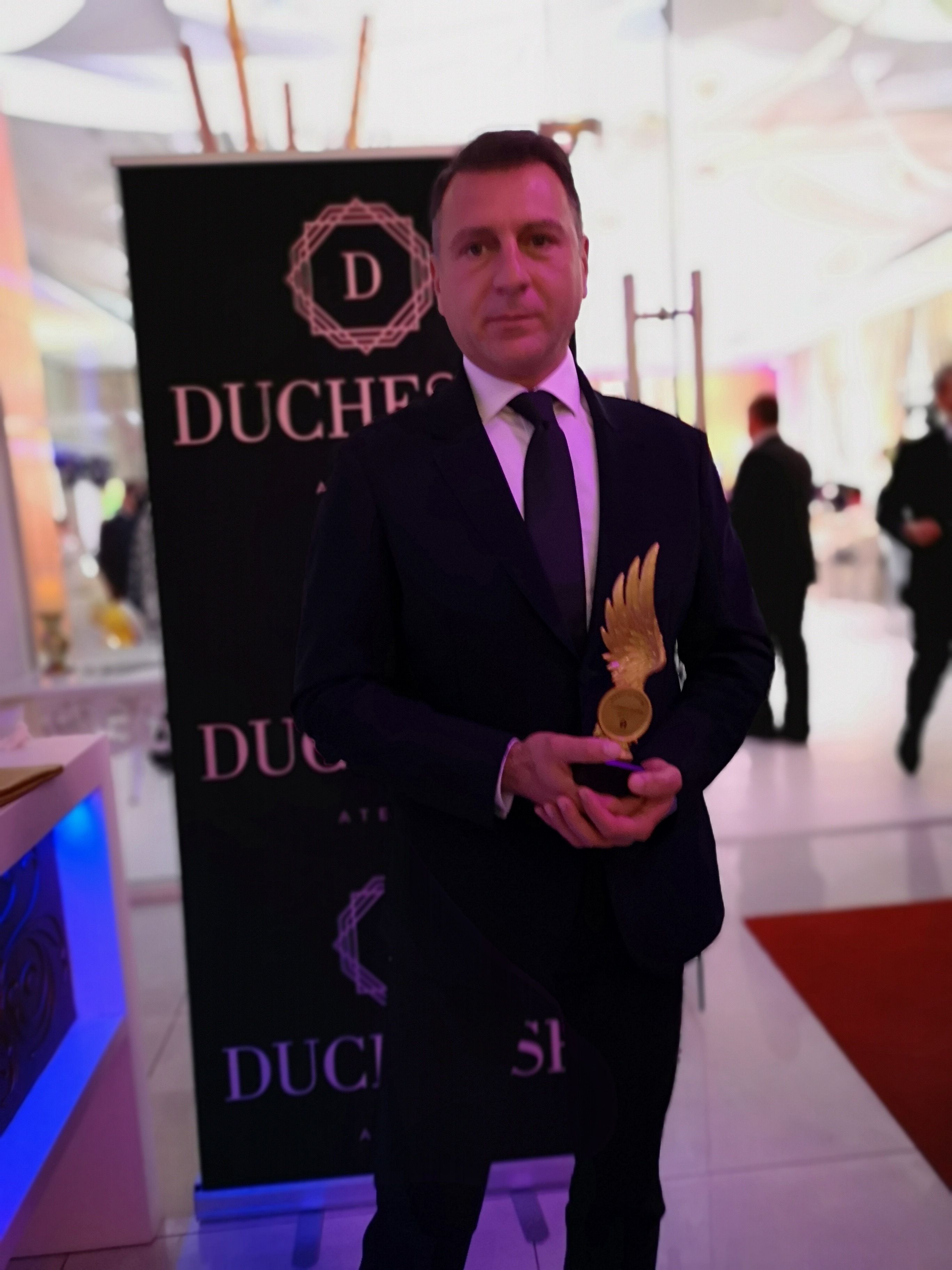 Christian Sabbagh, premiat la Gala Barbatilor de Succes! - WOWBiz