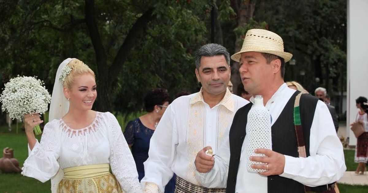 Maria Constantin si Marcel Toader au dat nas in nas! Ce zice cantareata ...