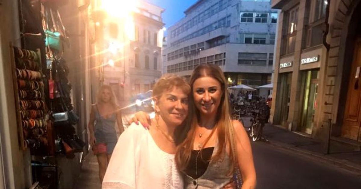 Anamaria Prodan comunica zi de zi cu mama ei moarta. Ce semne ii transmite Ionela Prodan - WOWBiz