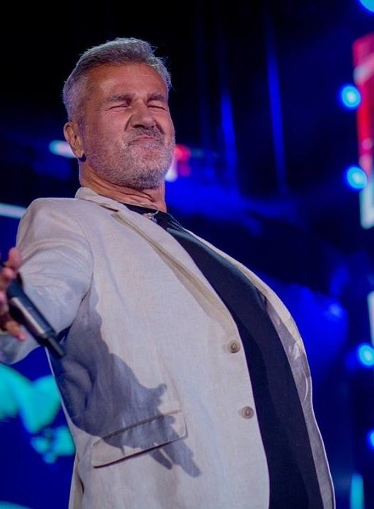 Dan Bittman a cantat din nou fara Holograf! - WOWBiz