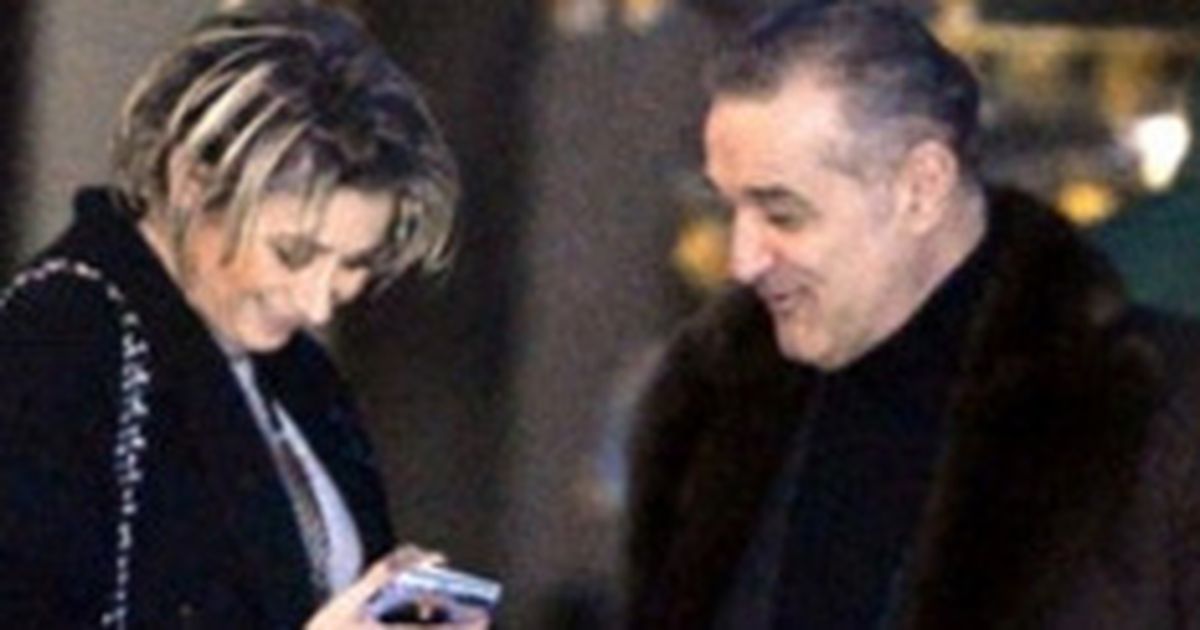 Anamaria Prodan are usa inchisa la echipa lui Gigi Becali! - WOWBiz