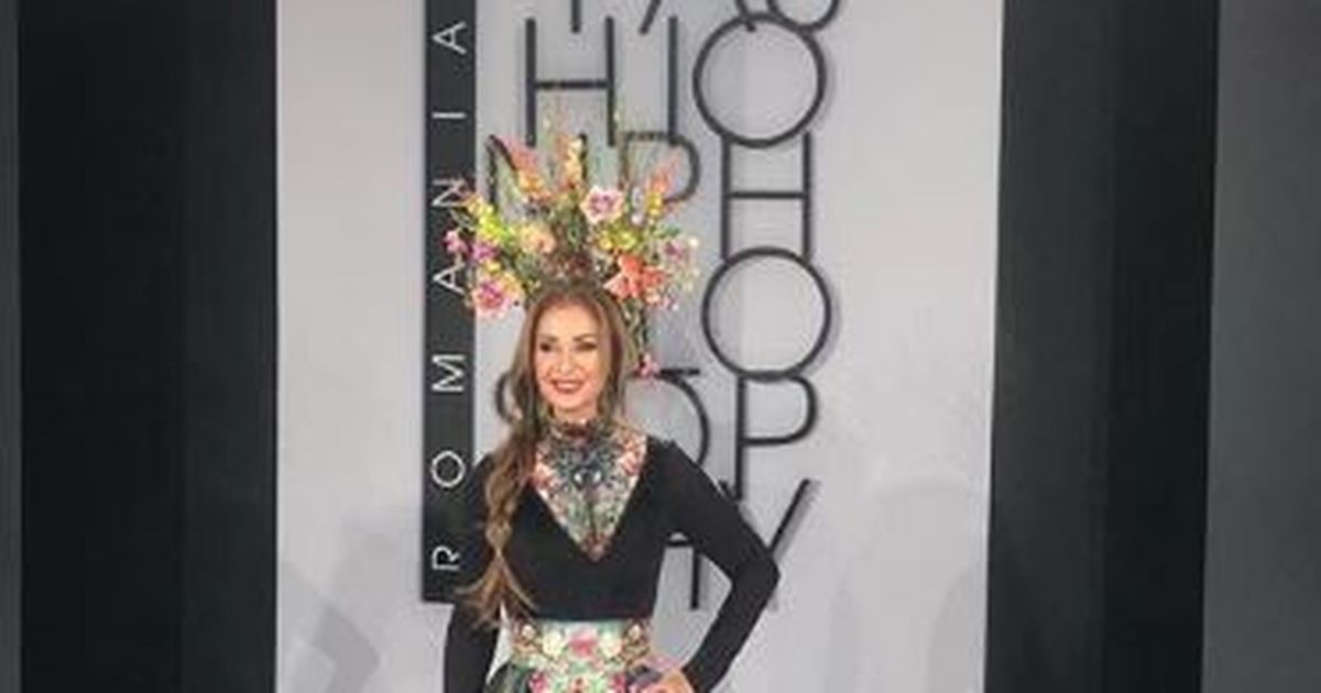 Anamaria Prodan si fiica ei, manechine la un festival de moda. - WOWBiz