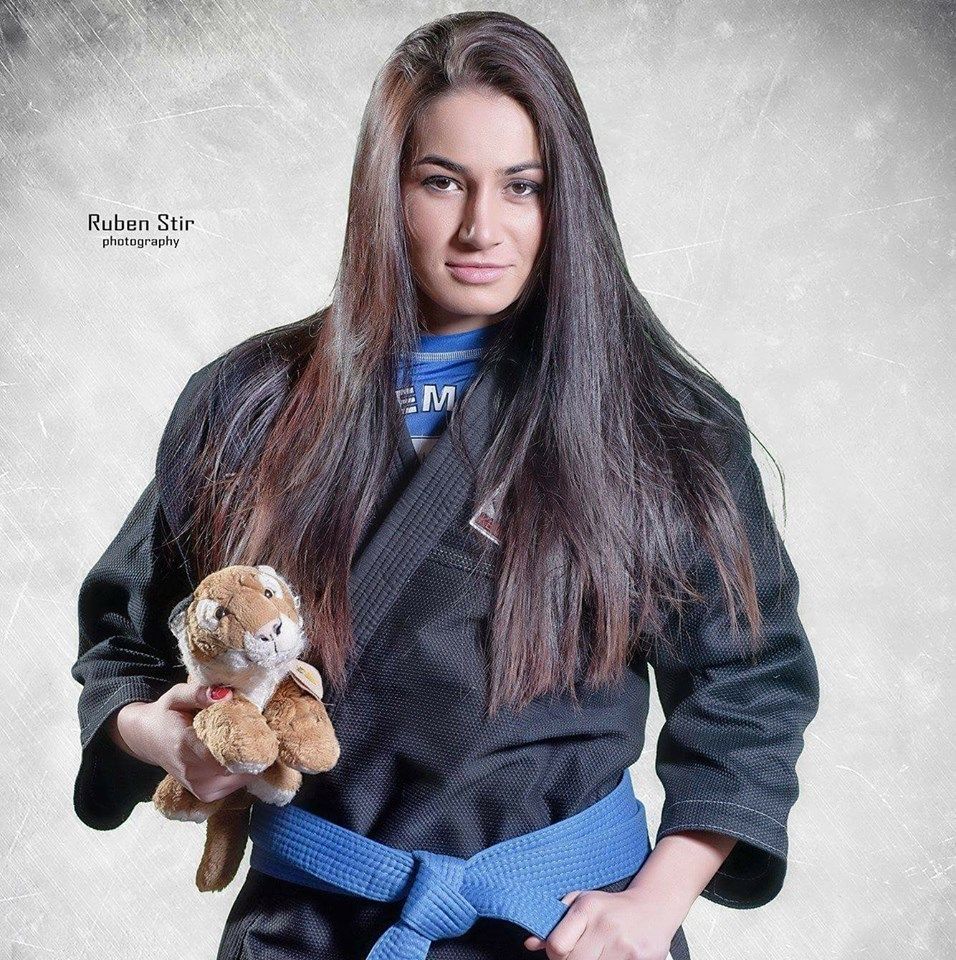 Diana Belbiţă s-a transferat la cel mai tare club, Preda Fight Club ...