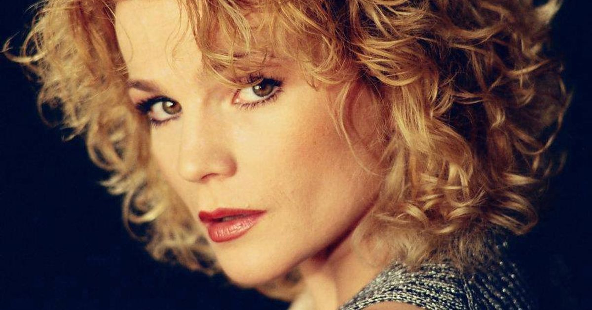 Marina Florea îşi lansează un nou album după 17 ani de pauză! - WOWBiz