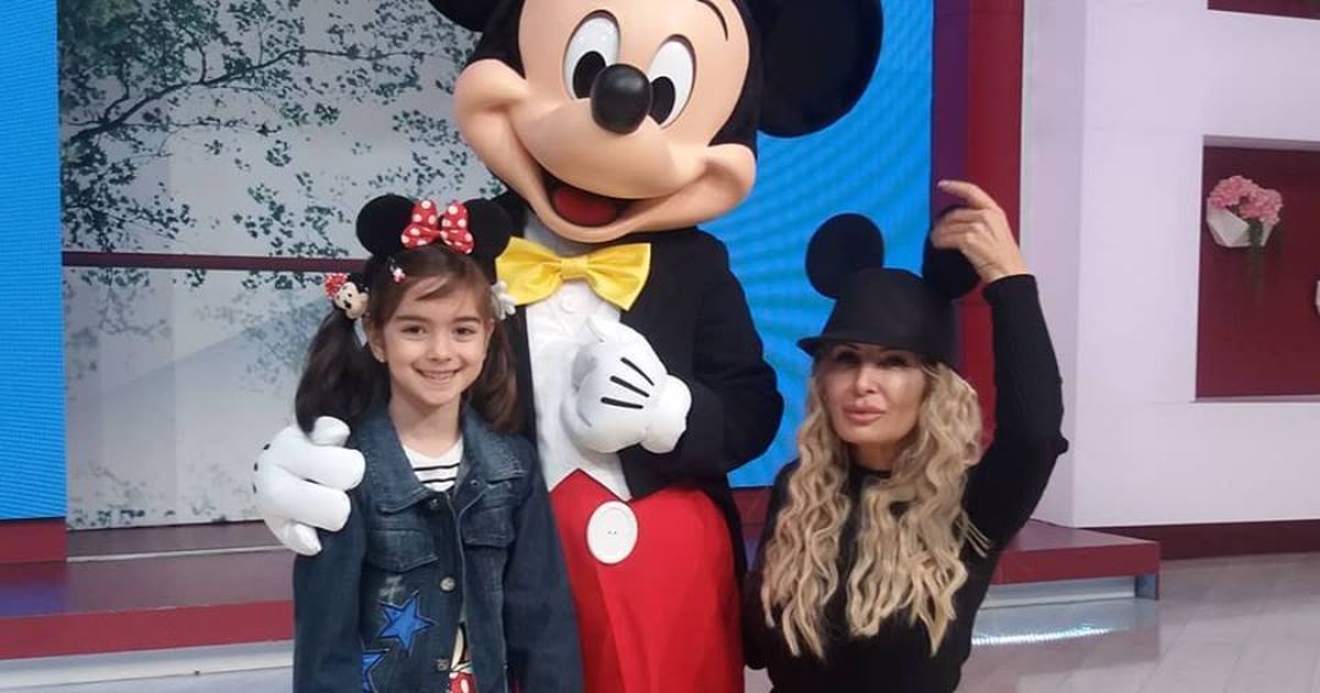 Daniela Gyorfi, departe de fetiţa ei: "Mi-a zis că a plâns" - WOWBiz