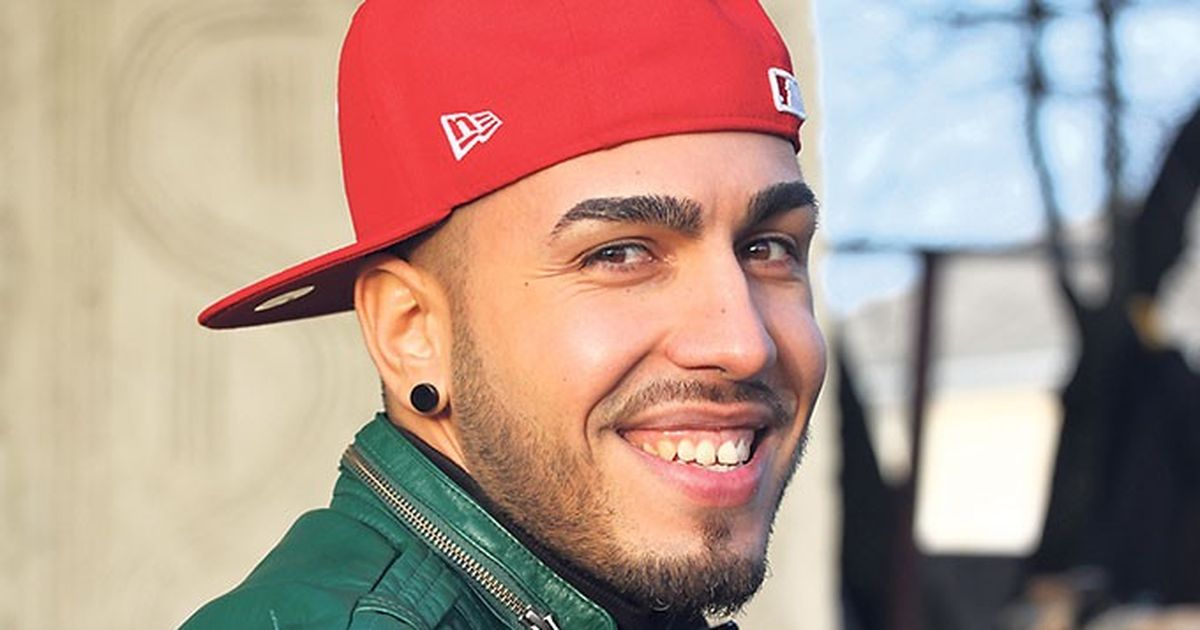 VIDEO EXCLUSIV | Ce a patit Alex Velea? Merge pe sosele cu masina ...