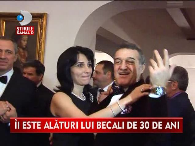 EXCLUSIV! Gigi Becali isi divinizeaza sotia de cand a iesit din ...