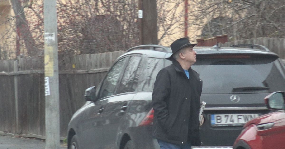 Tata Puiu locuieste intr-un "palat" pe stil vechi! Casa "Generalului ...