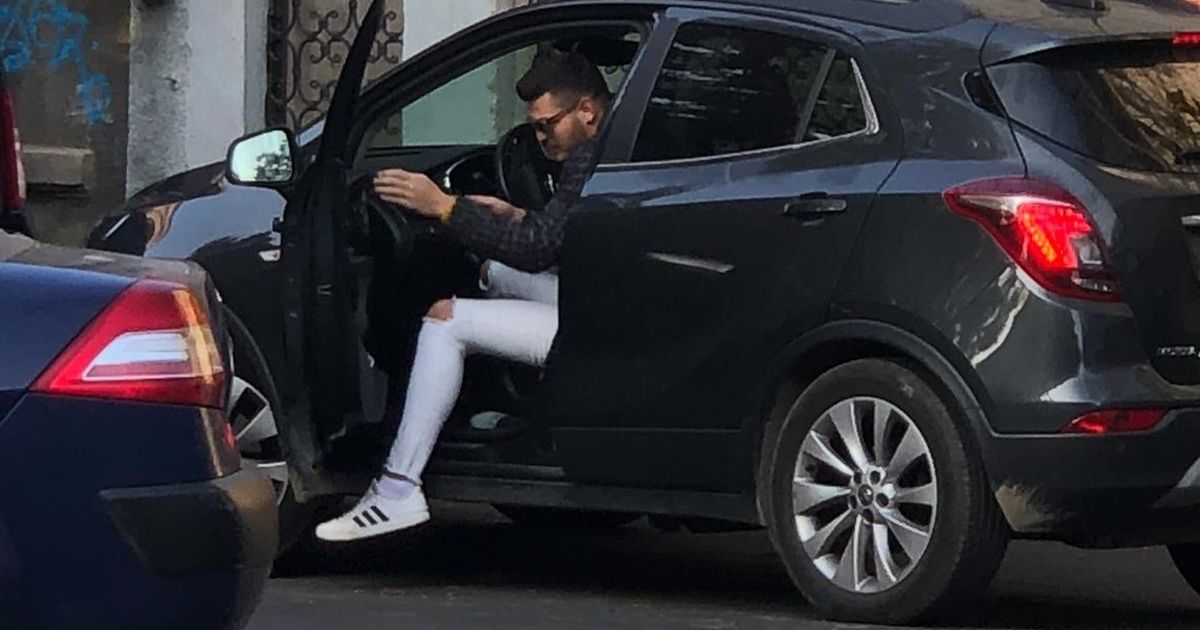 Razvan Botezatu, suprins la alelierul Biancai Dragusanu - WOWBiz