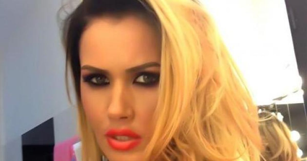 Exista si barbati care o refuza pe Zavo! Dupa sase operatii la sani ...