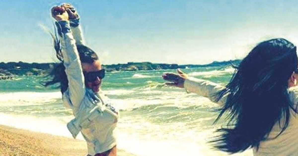 Doua romance, mai tari in fese ca surorile Kardashian! Vezi ce funduri ...