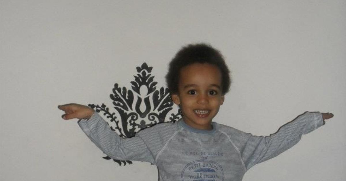 FOTO! Incredibil! Cine a reusit sa o dezbrace pe Loredana! Au stat goi ...