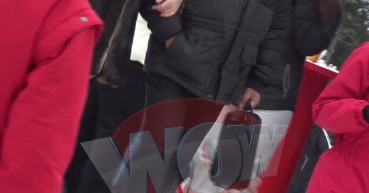 FOTO! Dan Ciotoi si-a scos nevasta din trupa si canta cu amanta! Vezi ...