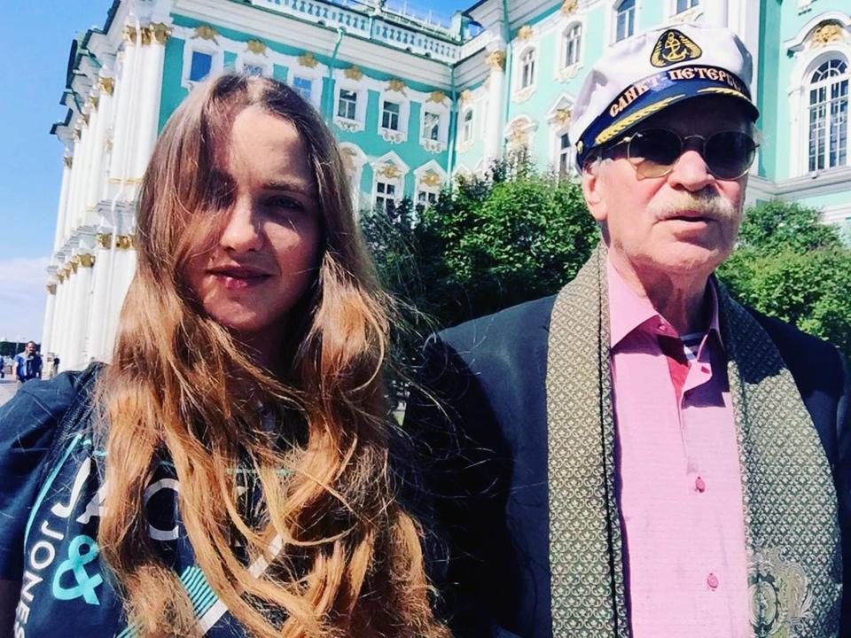 Ivan Krasko, in varsta de 87 de ani, a divortat de sotia de 27 de ani ...