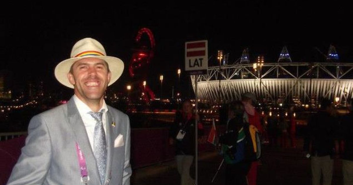 L-am gasit pe cel mai bun prieten al lui Oscar Pistorius. Este un ...