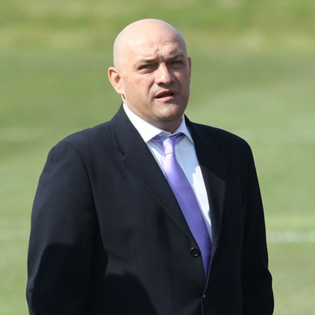 In tinerete, Irinel Columbeanu mergea des la ceaiuri dansante! Era ...