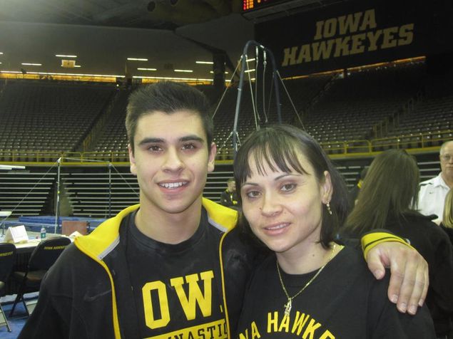 FOTO Baiatul fostei mari gimnaste Aurelia Dobre e mare crai in America ...
