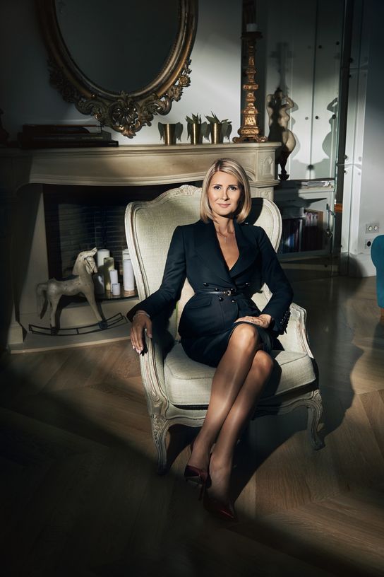 Alessandra Stoicescu, în TOP 3 jurnaliști în care românii au încredere ...