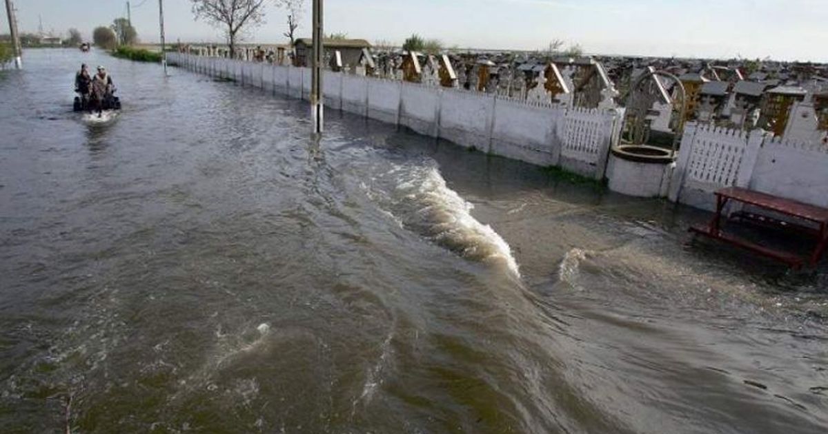 Cod portocaliu de inundaţii! Care sunt județele afectate - WOWBiz