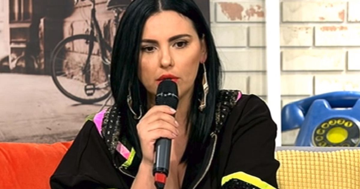 Lavinia Pîrva, despre copilul său: „Nu am dormit absolut deloc” - WOWbiz.ro