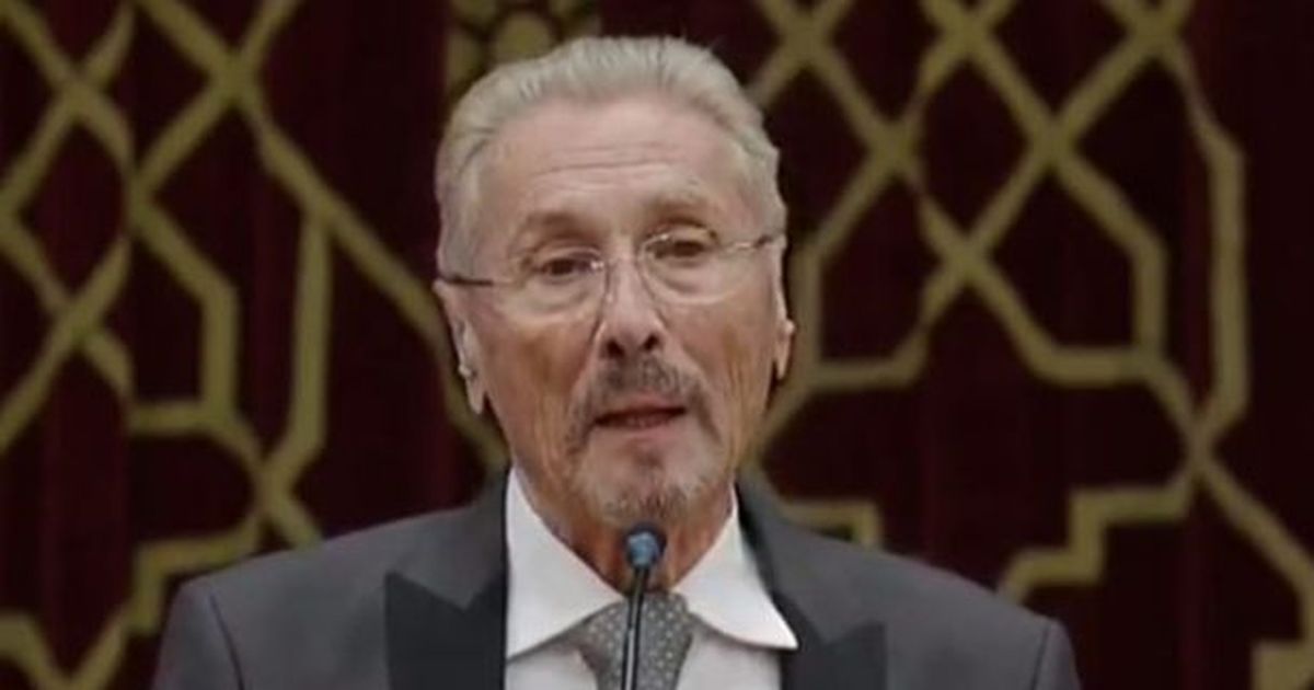 Emil Constantinescu a ajuns de nerecunoscut! - WOWBiz