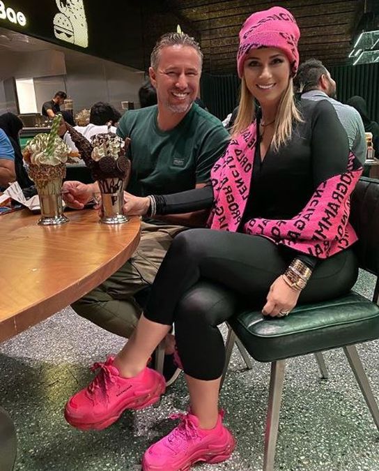 Anamaria Prodan a primit un ceas scump cât o casă de la soțul ei! - WOWBiz