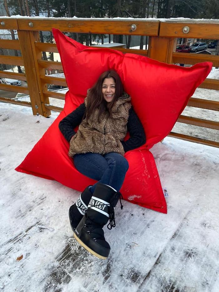 Cât de fericită este fosta soție a lui Răzvan Simion alături de iubit ...