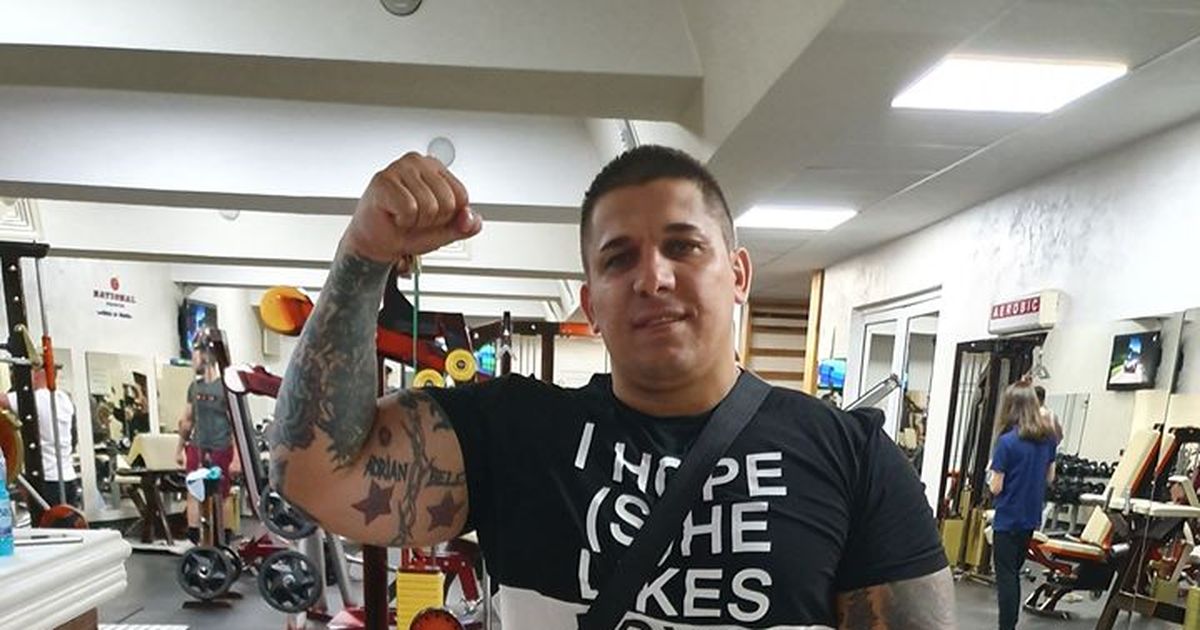 Adrian „Beleaua” Corduneanu a primit în dar un telefon - WOWBiz