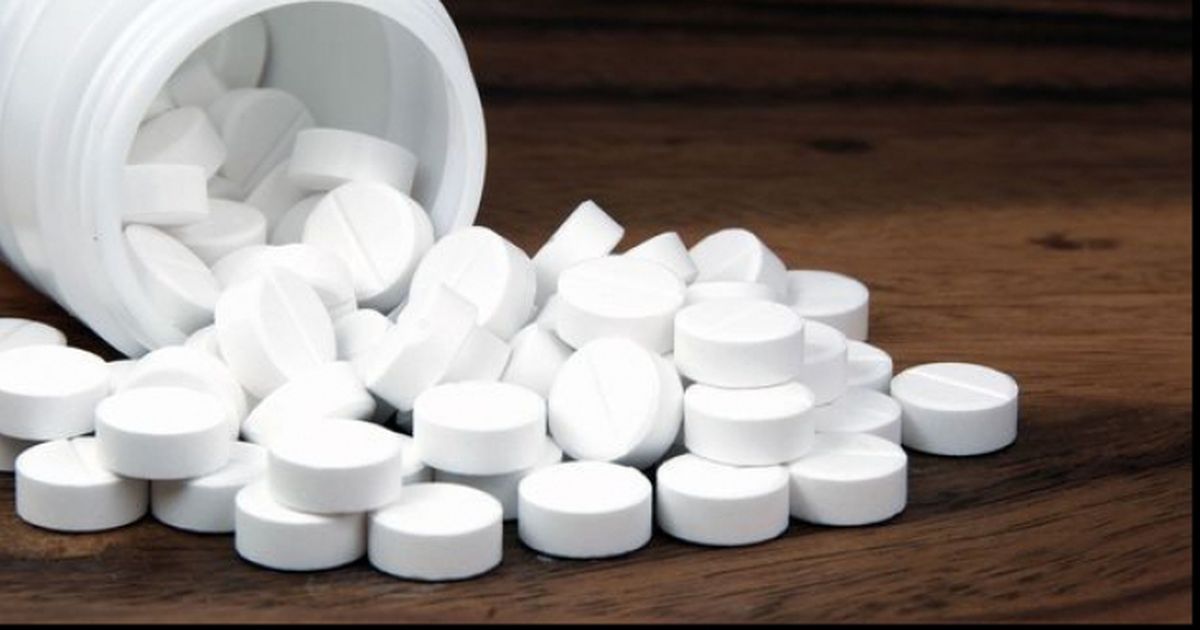 Paracetamolul se găsește greu în farmaciile din România - WOWbiz.ro