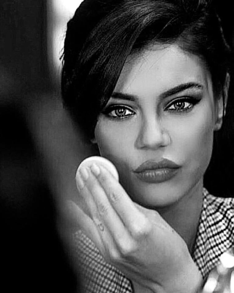 Christina ICH, inselata de Alex Piturca! Dezvaluiri - WOWBiz