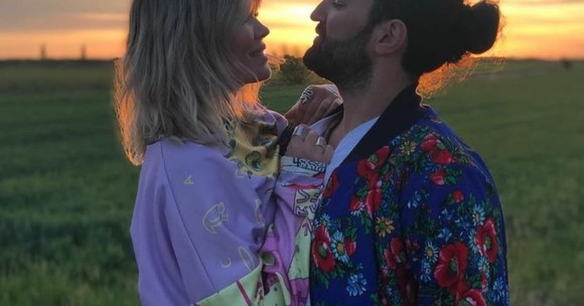 Smiley, despre mesajul care apare lângă fotografia cu Gina Pistol - WOWBiz