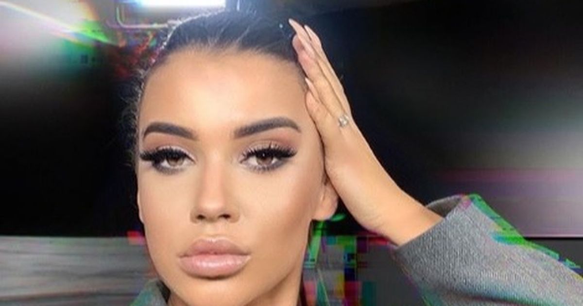 Cum arată Andra Voloș în costum de baie? - Kanal D Romania