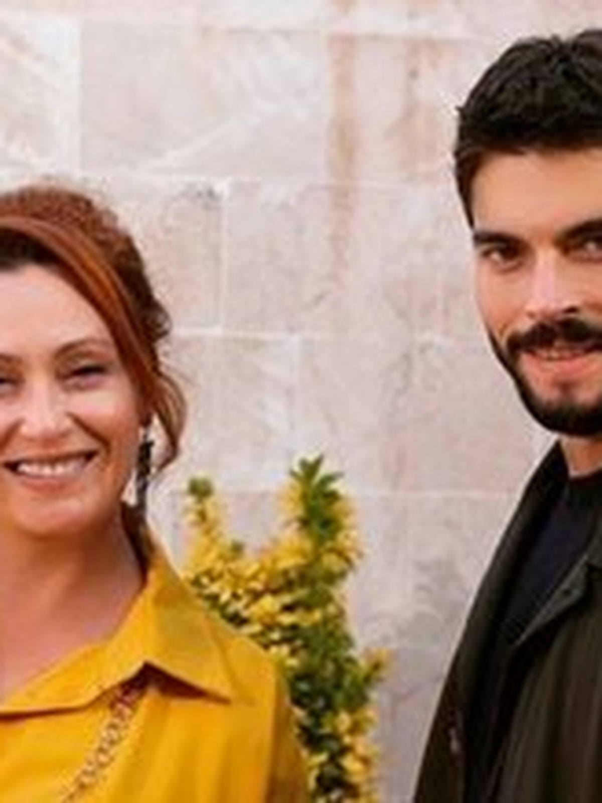 Cum arăta în copilărie actrița Gulcin Santircioglu din Hercai. FOTO ...