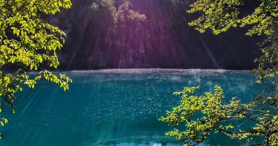 TOP 3 cele mai frumoase lacuri din România. Ce le face atât de speciale ...