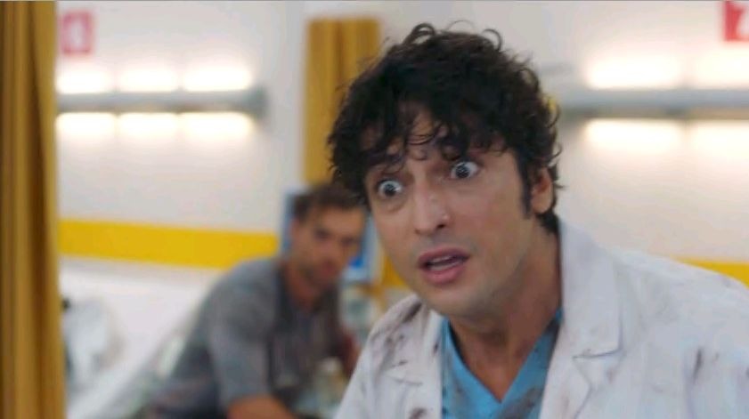 In aceasta seara, de la ora 20:00, in serialul “Doctorul minune”, Ali ...