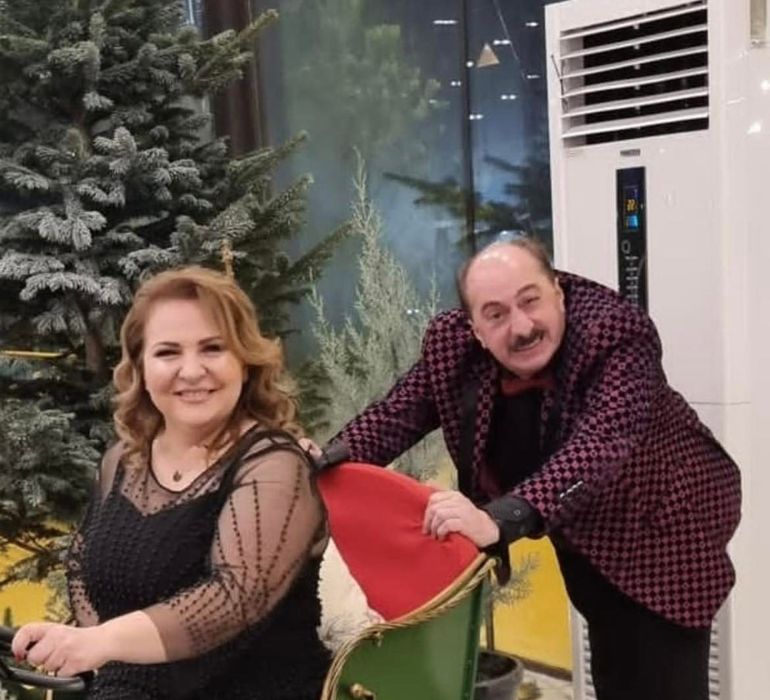 Cine este și cum arată soția lui Romică Țociu? Nicoleta a fost ...