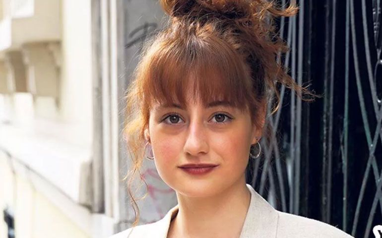 Nil din serialul Infidelul, iubita rebelului Selçuk, surprinsă fără ...