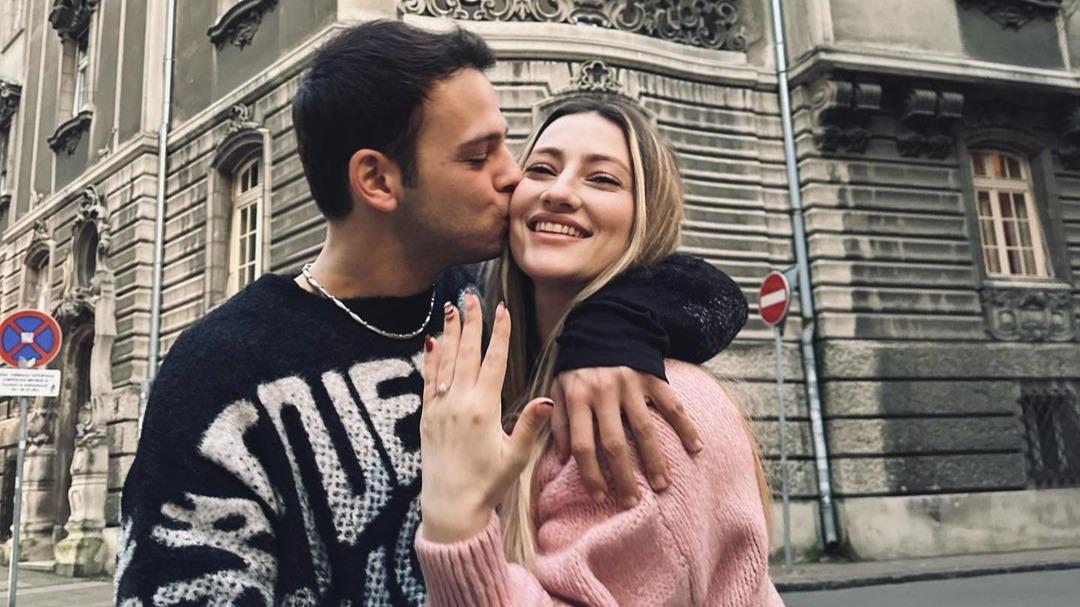 Oğulcan din serialul Totul pentru familia mea a cerut-o în căsătorie pe ...