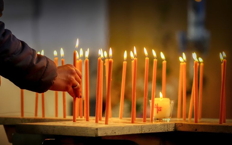 Ce se dă de pomană de Sfântul Ion. Iată ce trebuie să împarți pe 7 ...
