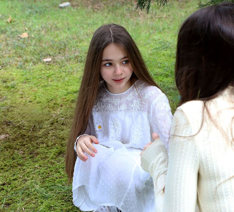 Cine este Nisa Sofia Aksongur, micuța Melek din serialul "Instinct de mamă", difuzat la Kanal D2 ...