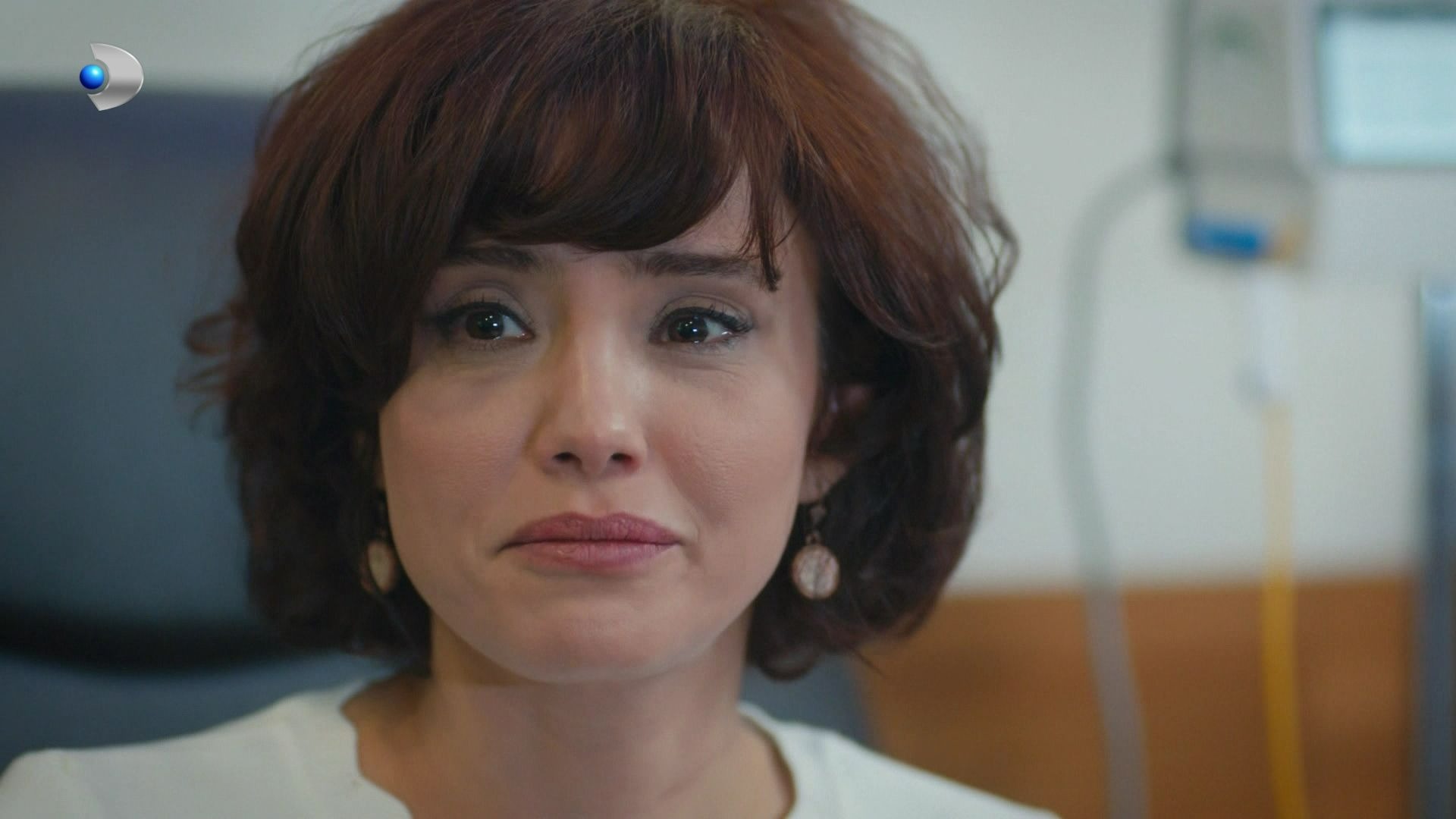 Melek primește o veste cruntă. Vezi online live episodul 18 al ...