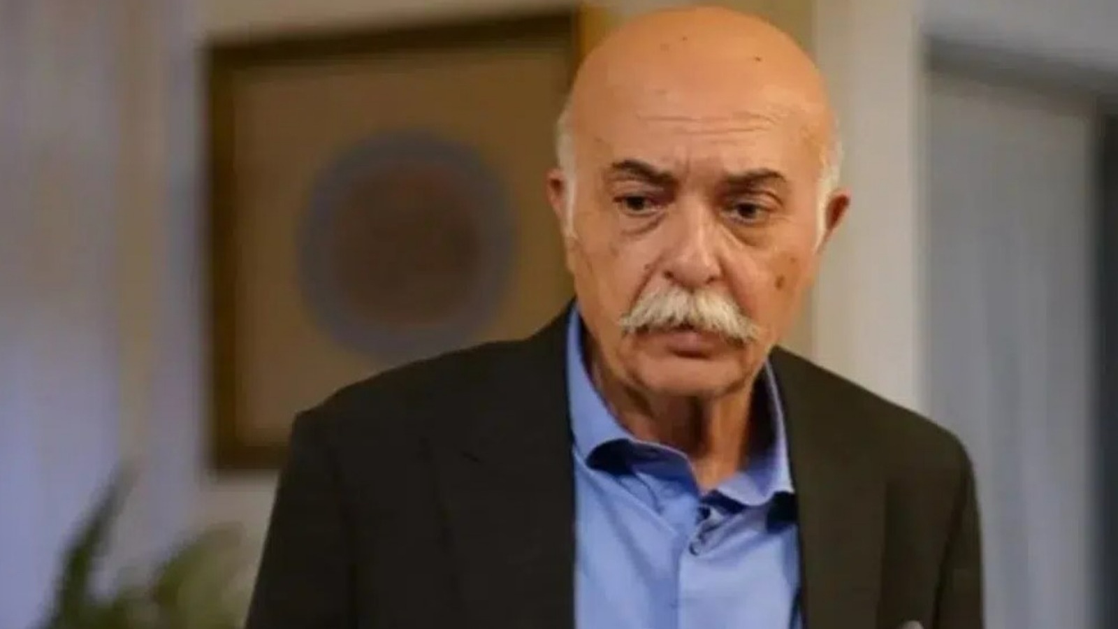 Settar Tanrıöğen, care joacă rolul Abdullah Unal în noul serial „O ...