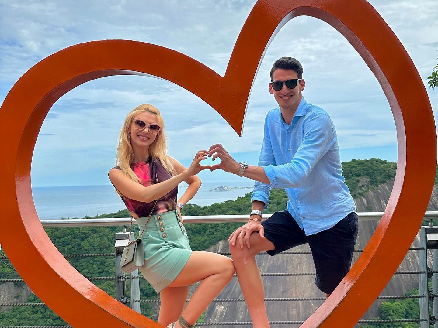 Ce avere are Victor Cornea, iubitul Andreei Bălan. Suma uluitoare pe ...