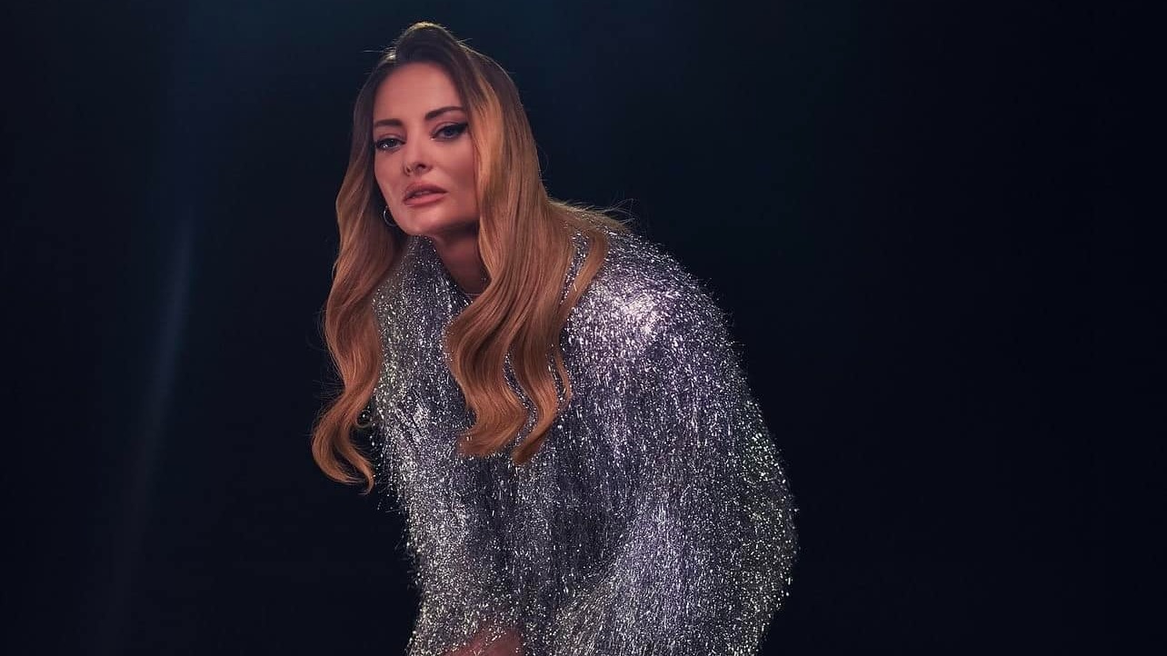 Delia Matache suferă de sindromul Peter Pan, o afecțiune caracterizată ...