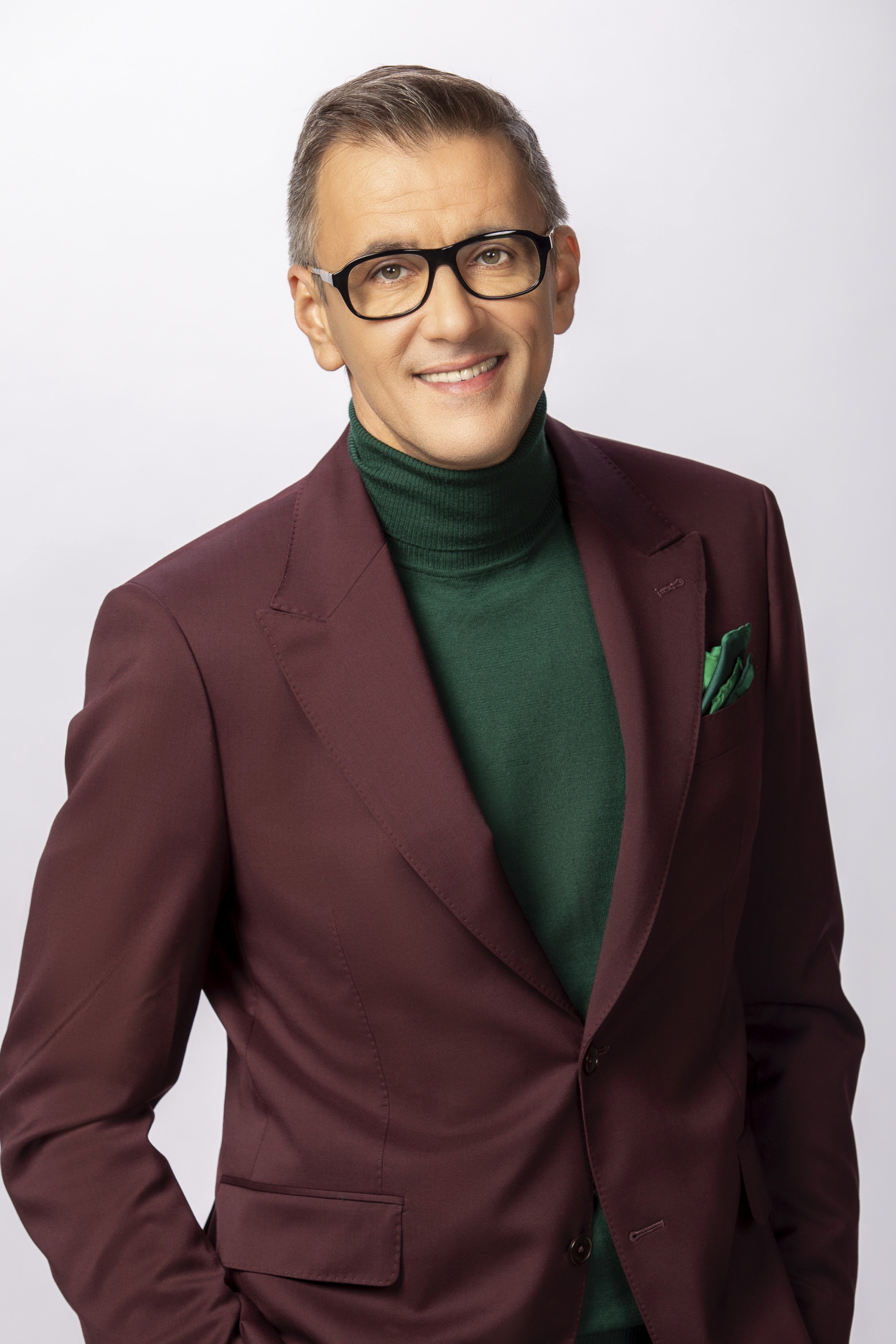 Cosmin Cernat, vedeta emisiunii "Știrile KANAL D" | Kanal D Romania