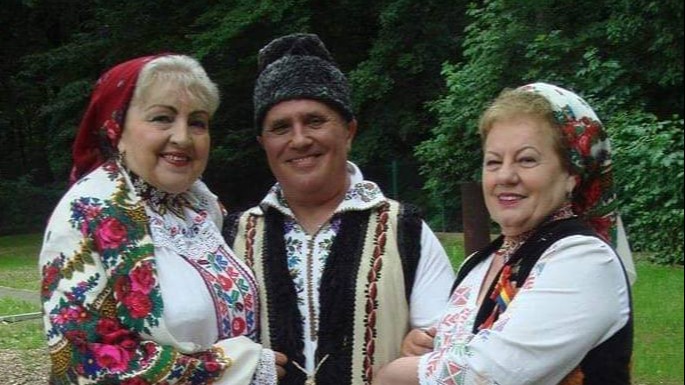 Doliu în lumea muzicii populare! O renumită interpretă din România s-a ...